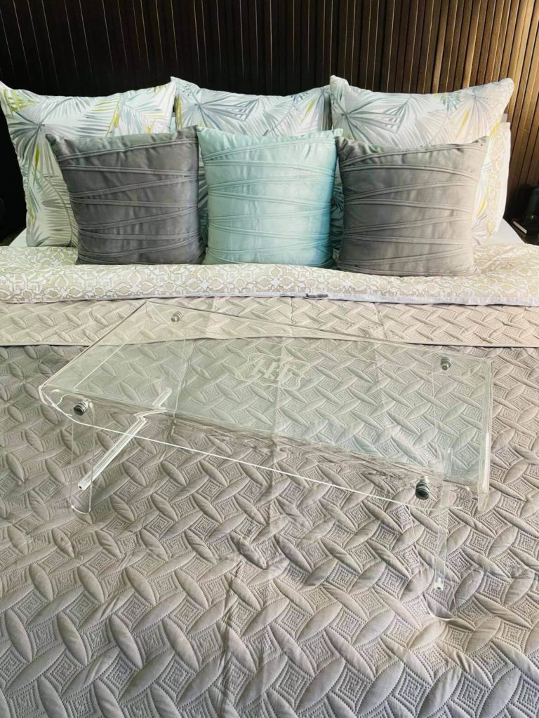 Engraved Folding Lamesita – Customized Chic